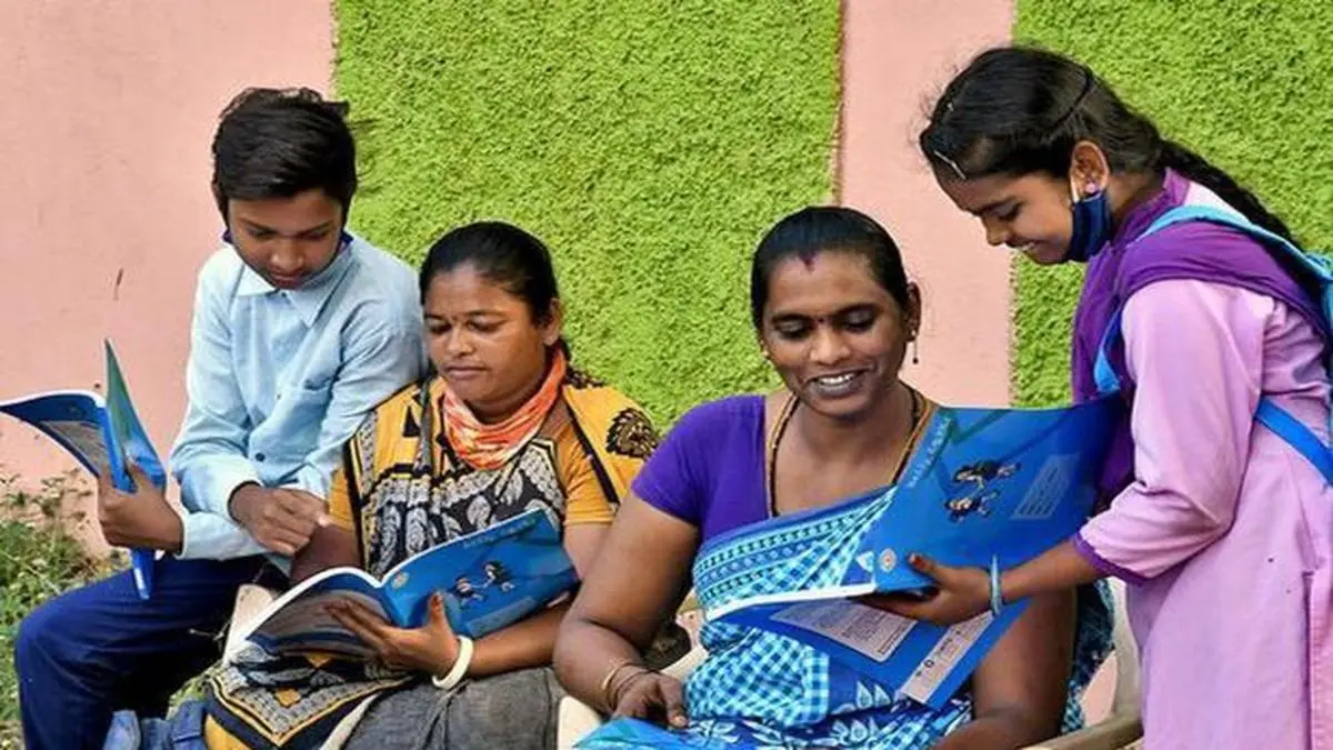 AP releases ₹Govt released Rs 6,595 crore for FY22 towards Amma Vodi schemefor education scheme ...